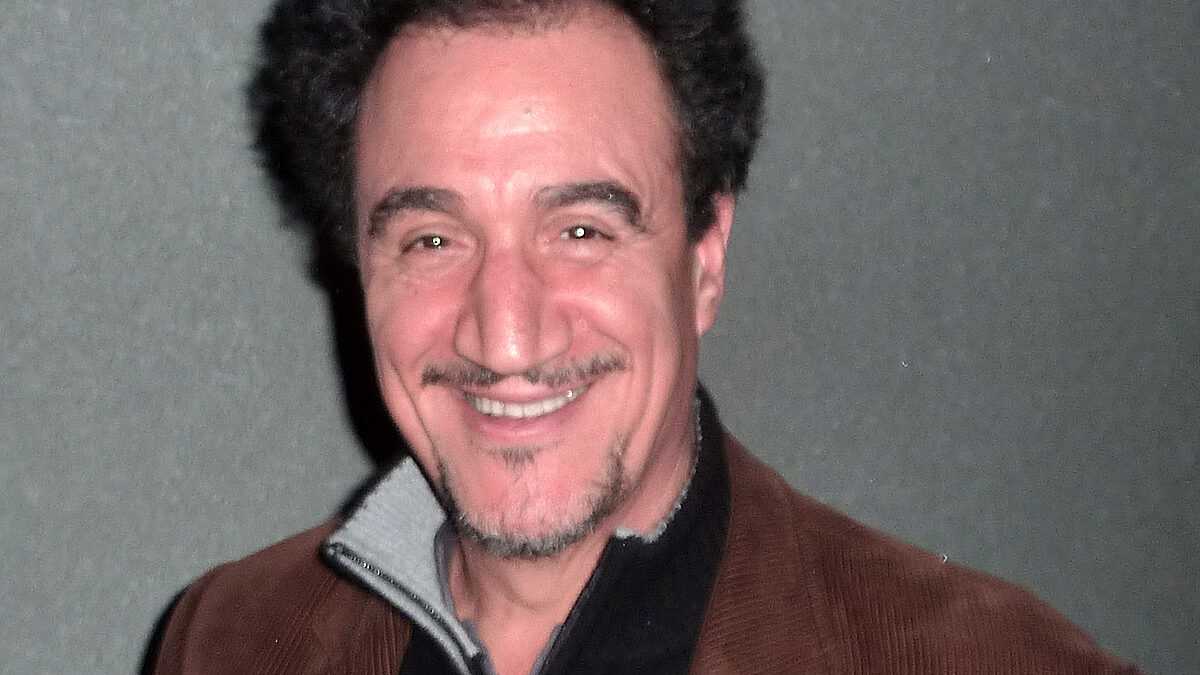 L'humour cruel et tendre de Fellag sur l'Algérie