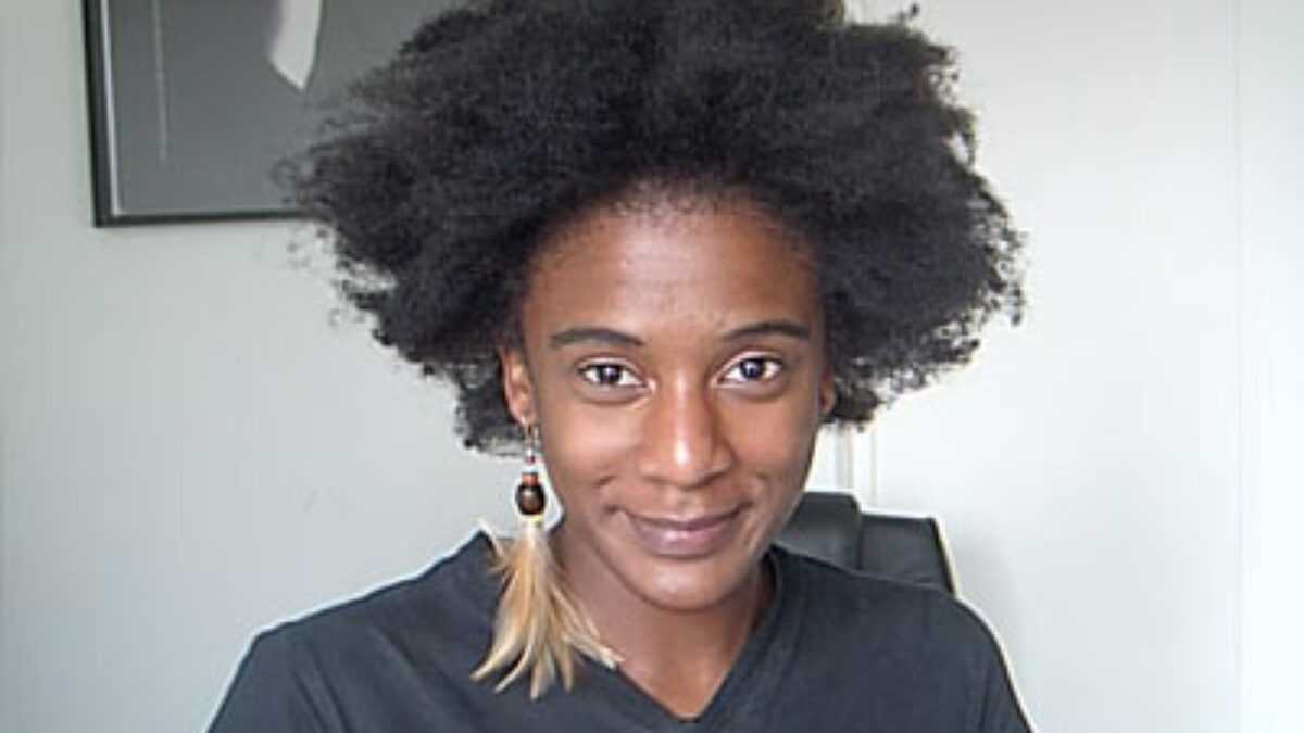 Delphine II, l'avènement d'une pipelette