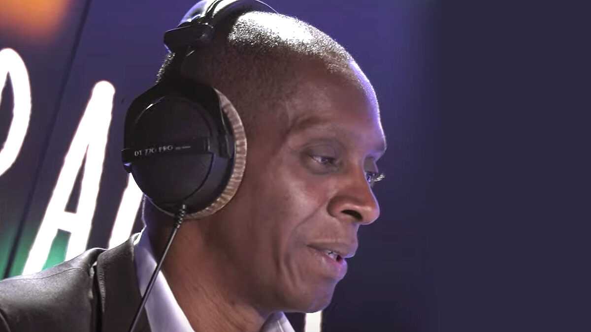 Claudy Siar dévoile son projet de radio Tropique FM