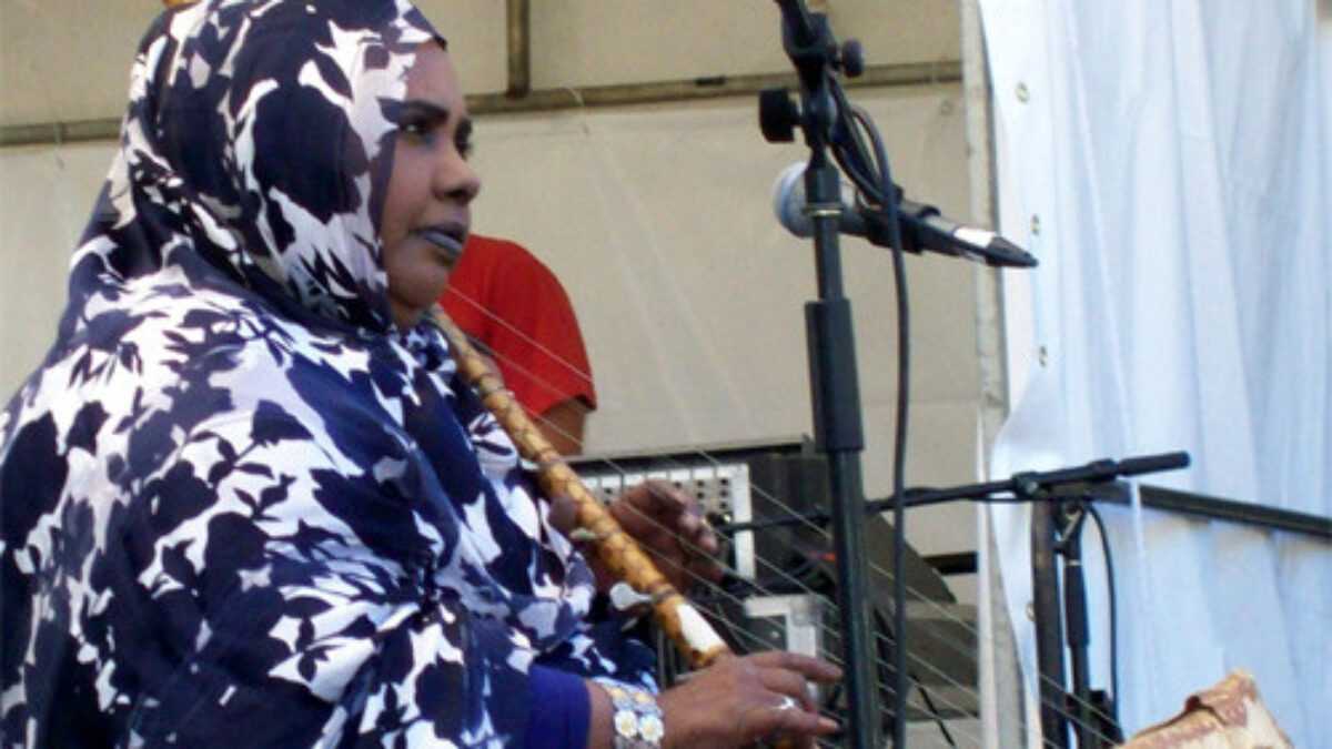 Dimi Mint Abba : la Diva du désert a rejoint les étoiles