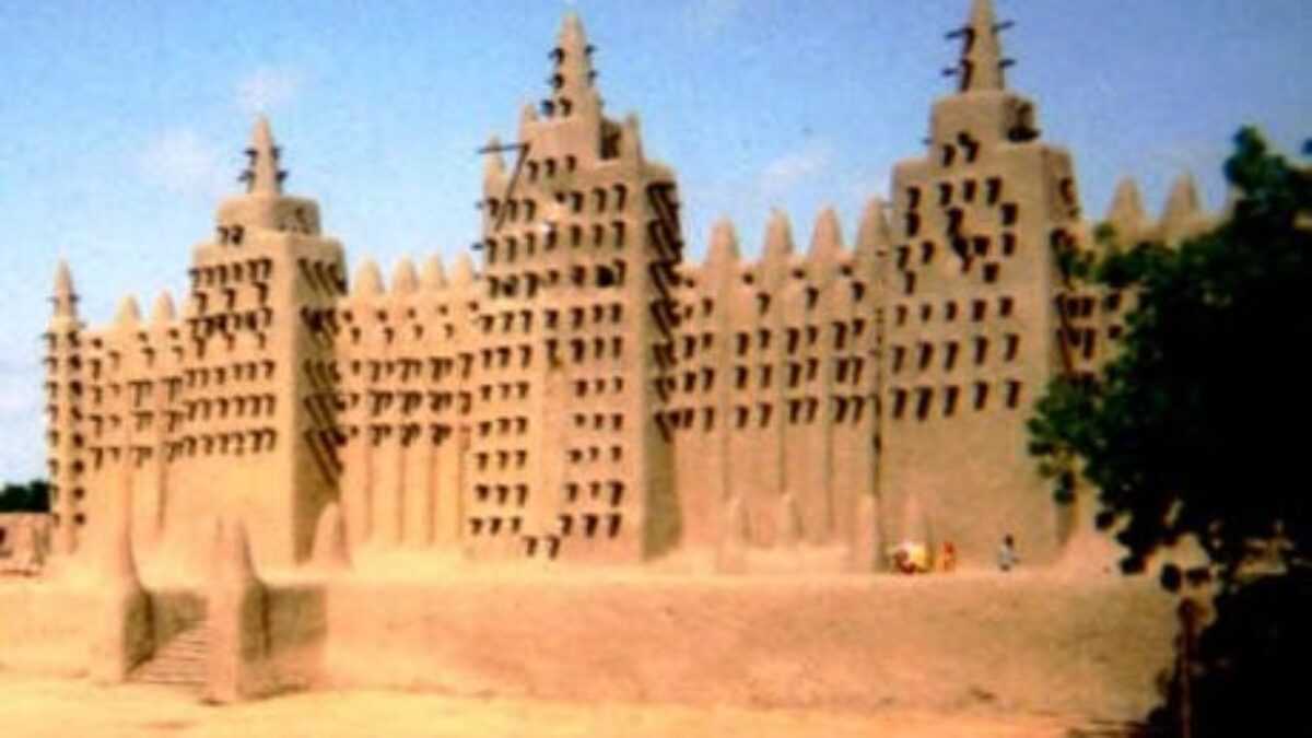 Tombouctou : le patrimoine culturel victime de la guerre