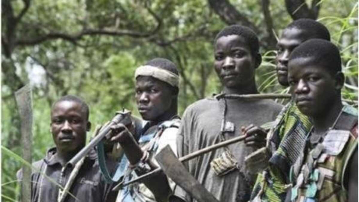 Centrafrique : les chefs des anti-balaka mettent en garde