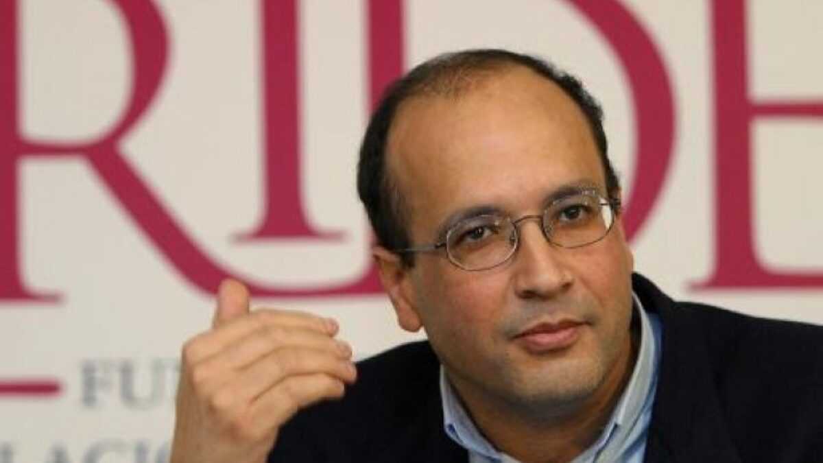 Un journaliste franco-marocain en grève de la faim pour récupérer ses ...