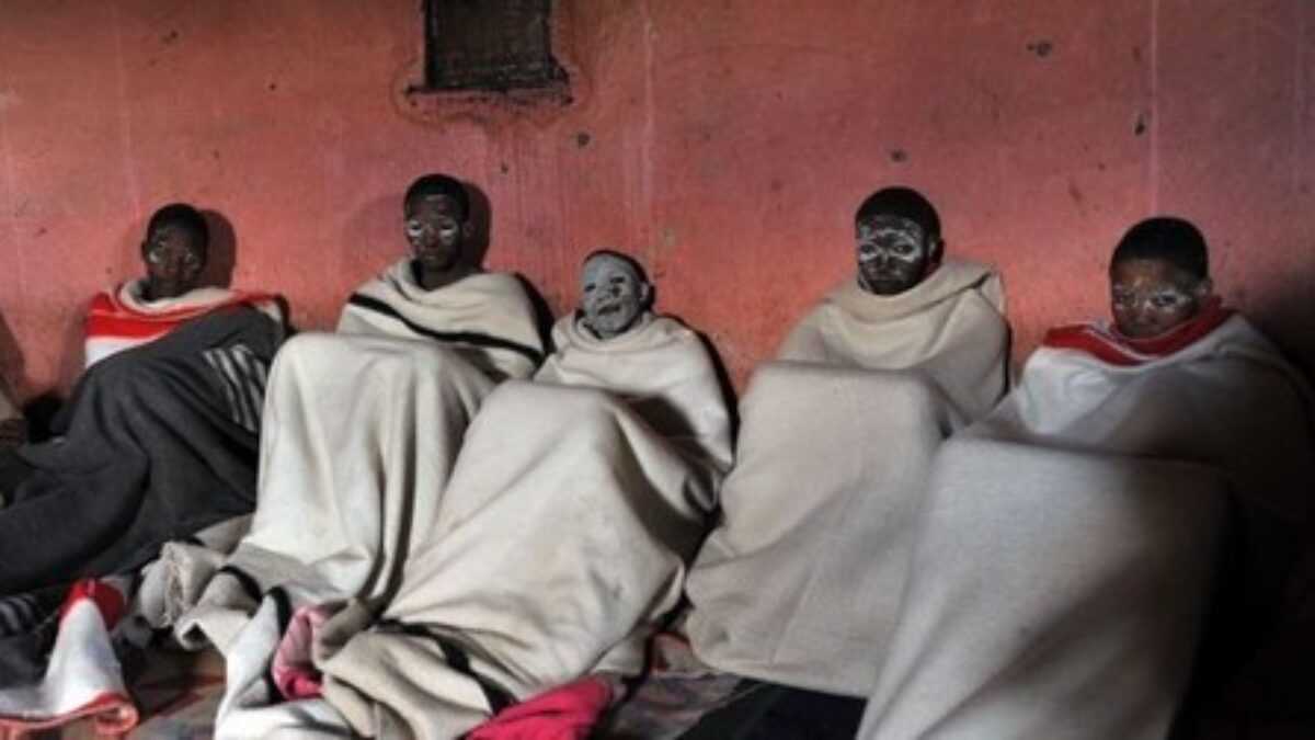 Afrique du Sud : la circoncision traditionnelle a fait 14 morts en six ...