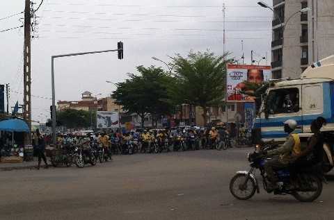 Bénin : devenir "Zémidjan", dernière solution face au chômage de masse