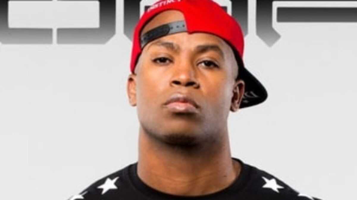 Vidéo : le rappeur Rohff tout simplement "Hors 2 Contrôle"