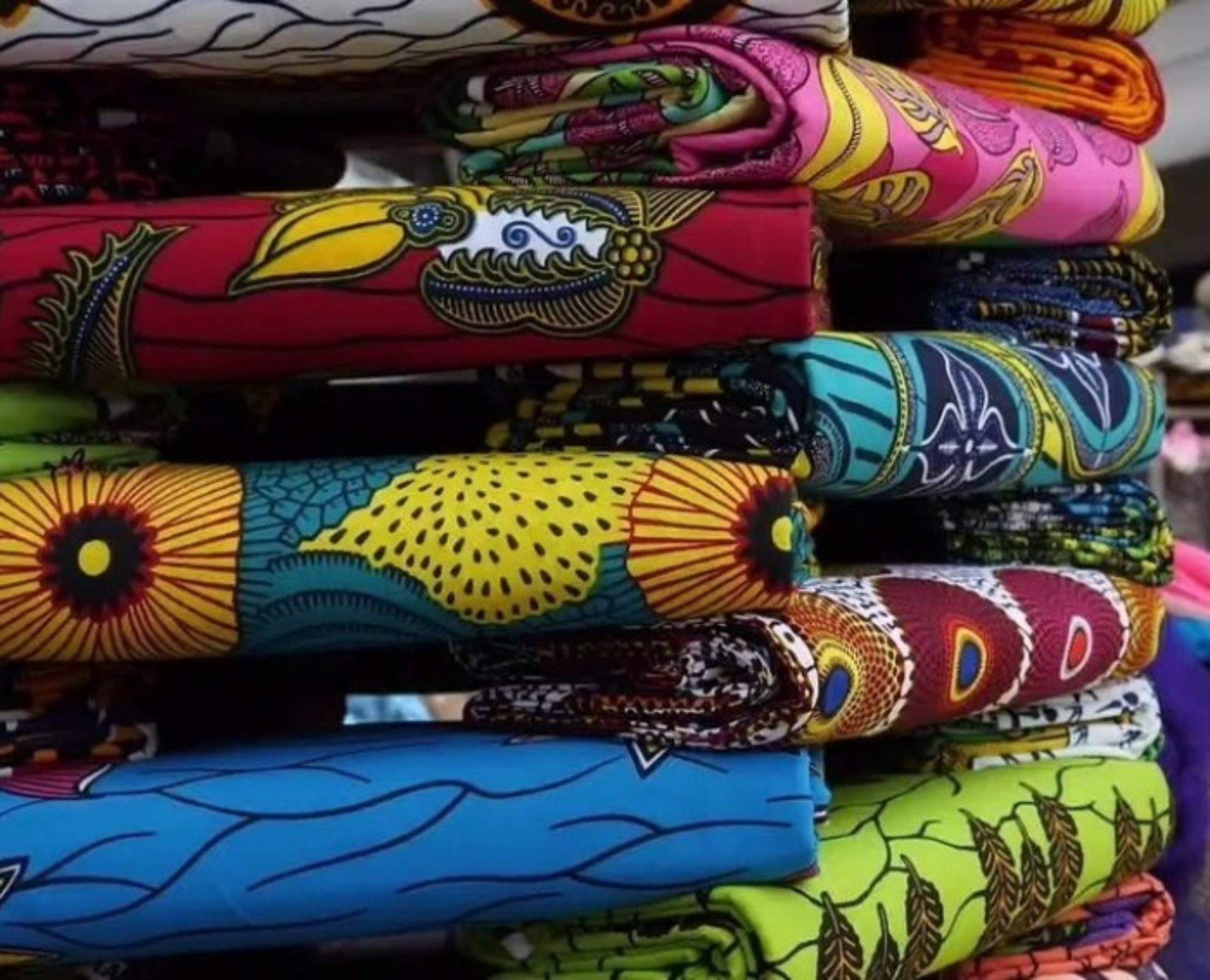 La route du Wax ou comment l'Afrique enrichit une société basée en Hollande