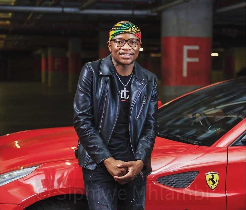 Master KG prépare « Jerusalema Deluxe