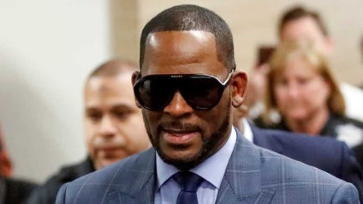 R. Kelly face à des dizaines de chefs d'accusation