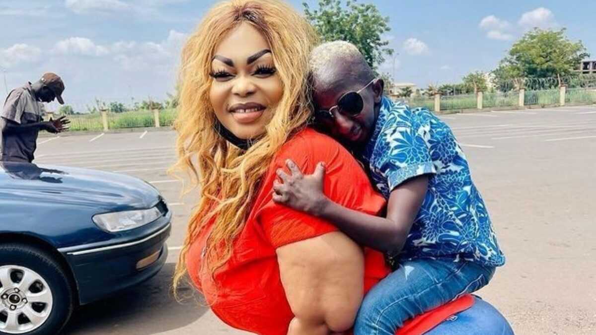 Eudoxie Yao dans « Les Aventures de Diallstar