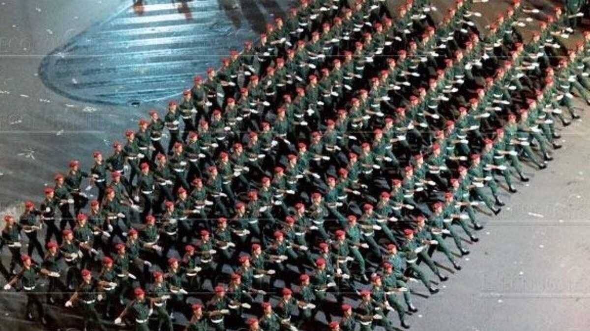 Armement et recrutement massif : le Maroc gonfle son budget militaire