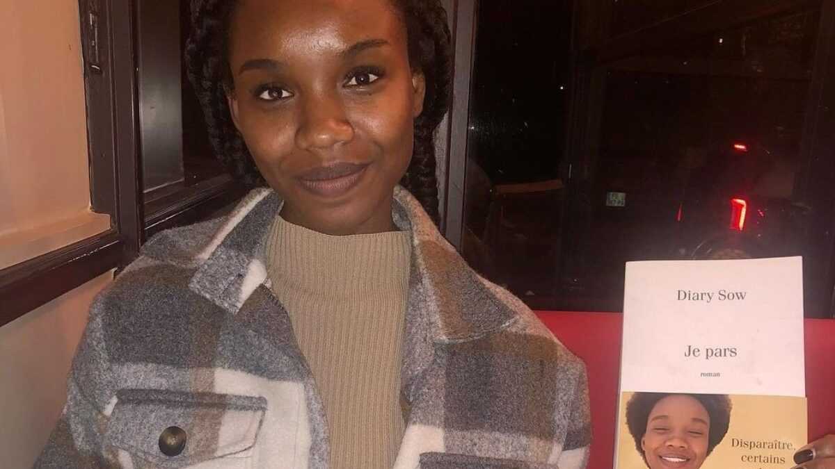 Diary Sow : deux choses à savoir sur le roman «Je pars» de l’étudiante ...