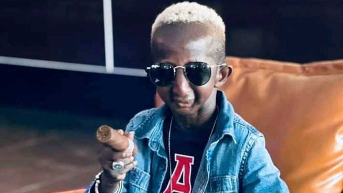 Grand P en mode "boucantier" et enflamme la Toile