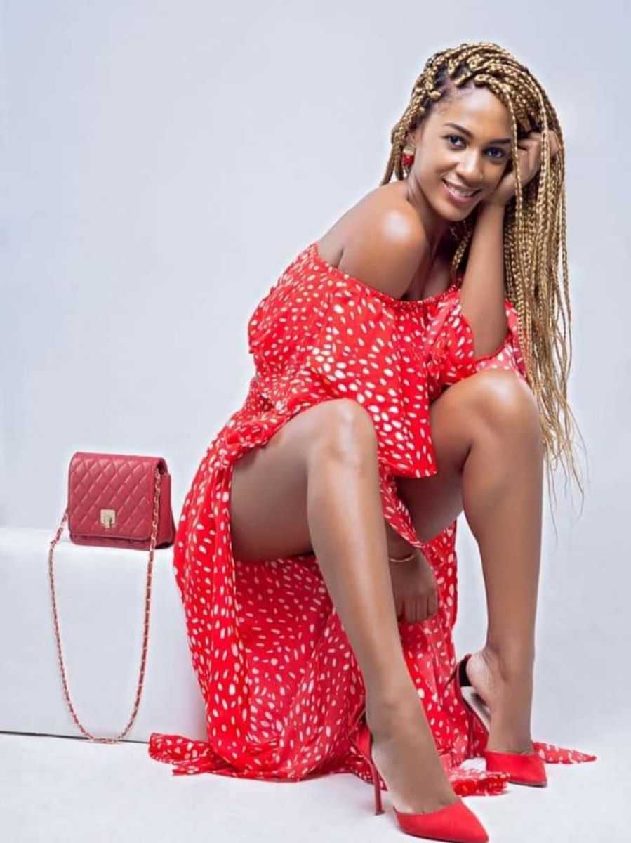 Julia Samantha Edima, nouvelle ambassadrice de la beauté camerounaise Julia Samantha Edima, nouvelle ambassadrice de la beauté camerounaise
