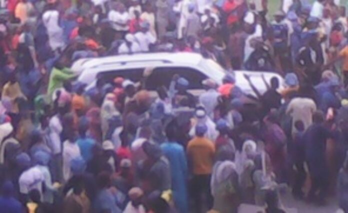 Cameroun : Sa Majesté Nabil Mbombo Njoya accueilli en grande pompe à Douala