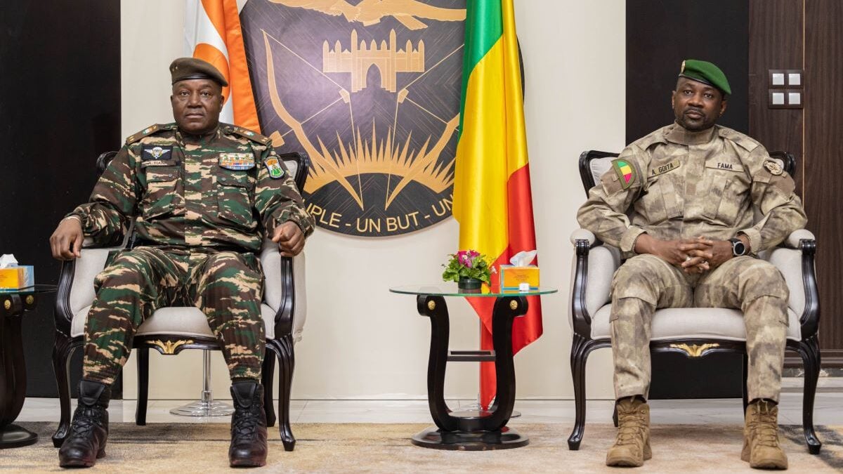 Premier voyage à l’étranger : le général Abdourahmane Tiani atterrit ...