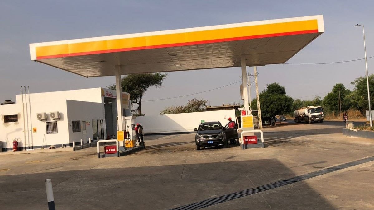 Sénégal : ces stations qui poussent comme des champignons