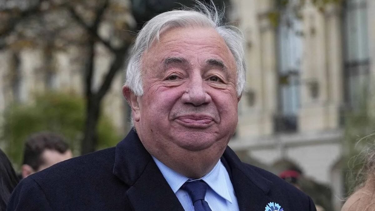 Le président du Sénat français en déplacement en Côte d'Ivoire