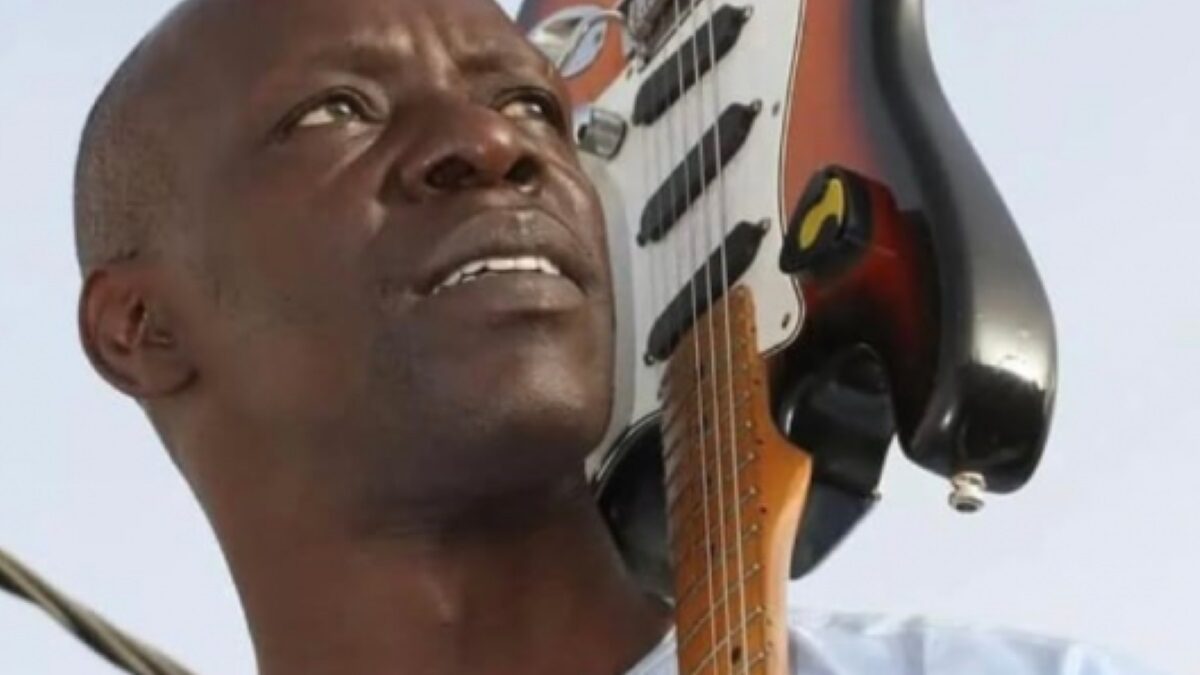 Sénégal : Jimi Mbaye, guitariste de Youssou N'Dour, s’éteint à 68 ans
