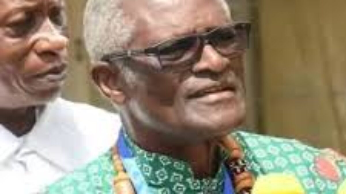 Cameroun : Pascal Owona Baylon, légende des Lions Indomptables, s’est ...