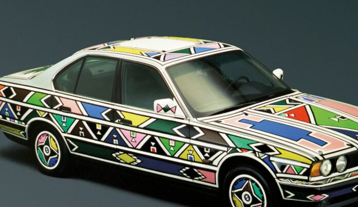 Esther Mahlangu, ambassadrice universelle de l'art ndebele