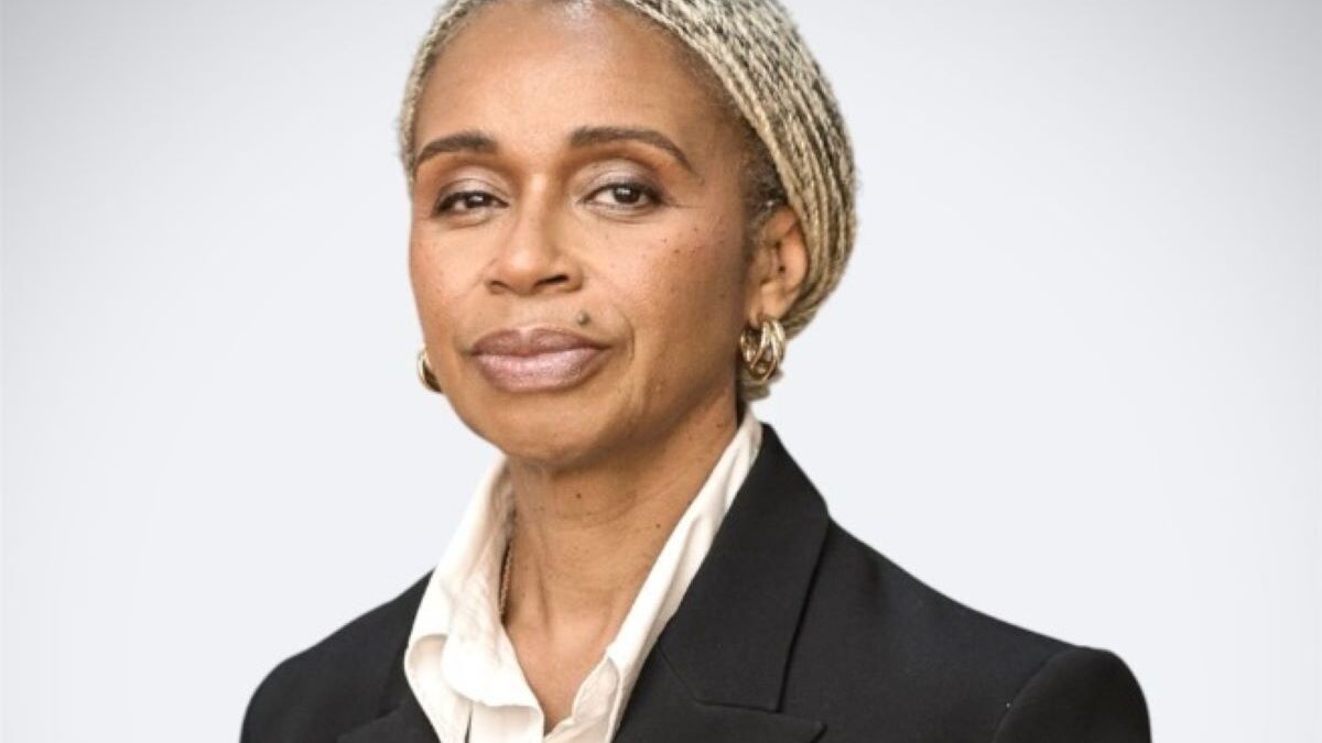 Tomaino Ndam Njoya : l'unique candidate féminine face à onze hommes à l ...