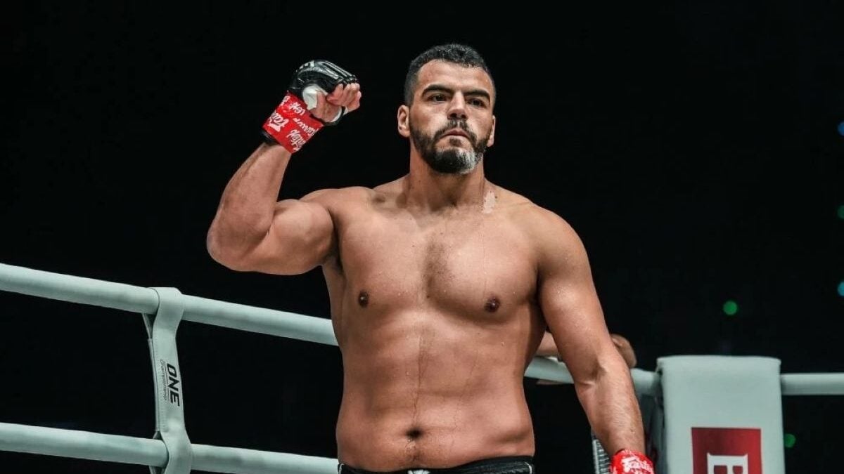 Kickboxing – Tarik Khbabez reconquiert le titre Glory : un triomphe ...